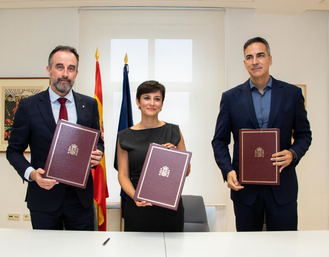 Isabel Rodríguez defiende la importancia de proteger el parque público ...